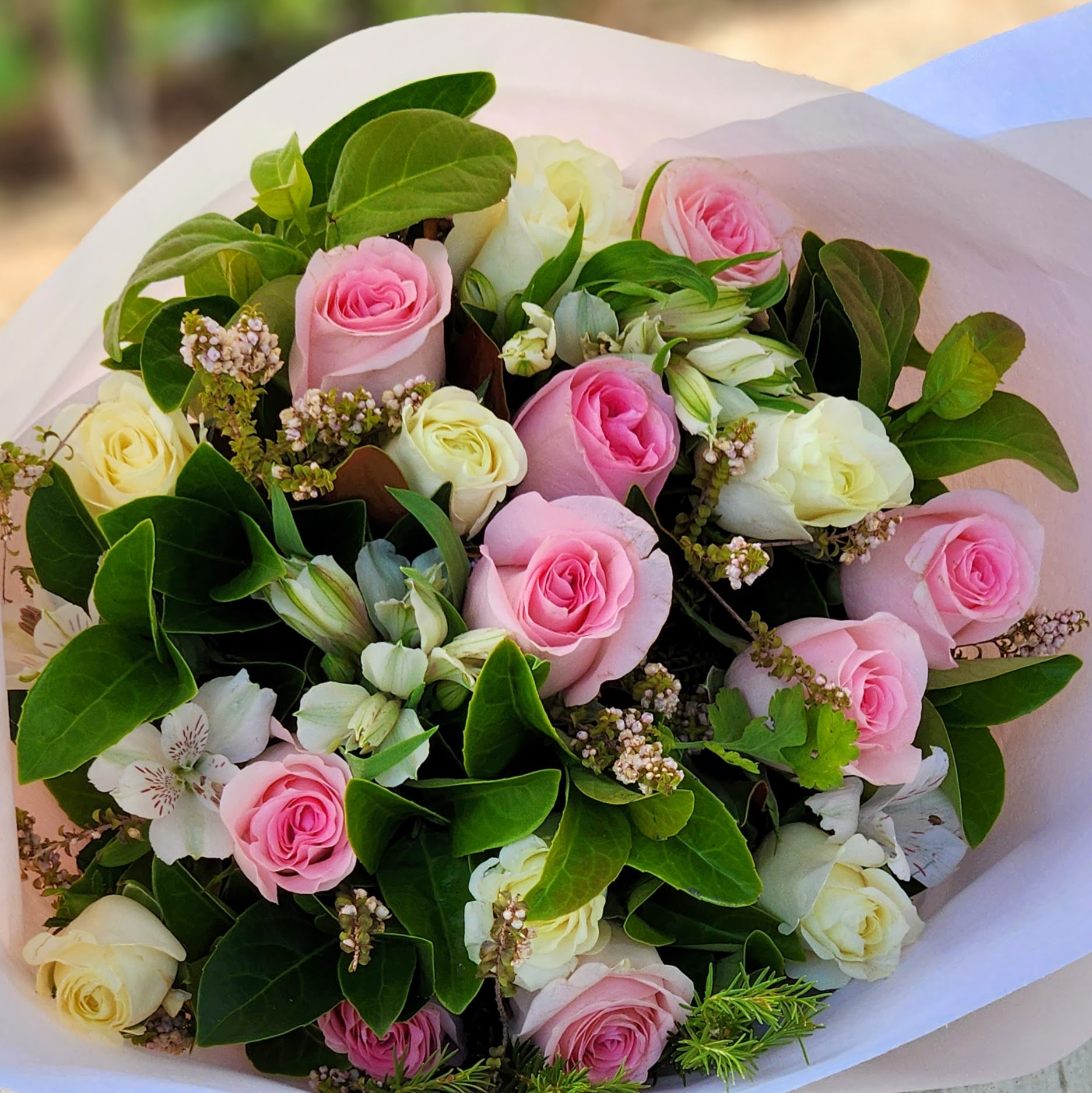 Pascal Pink Roses, & White Roses | Flowers With Passion