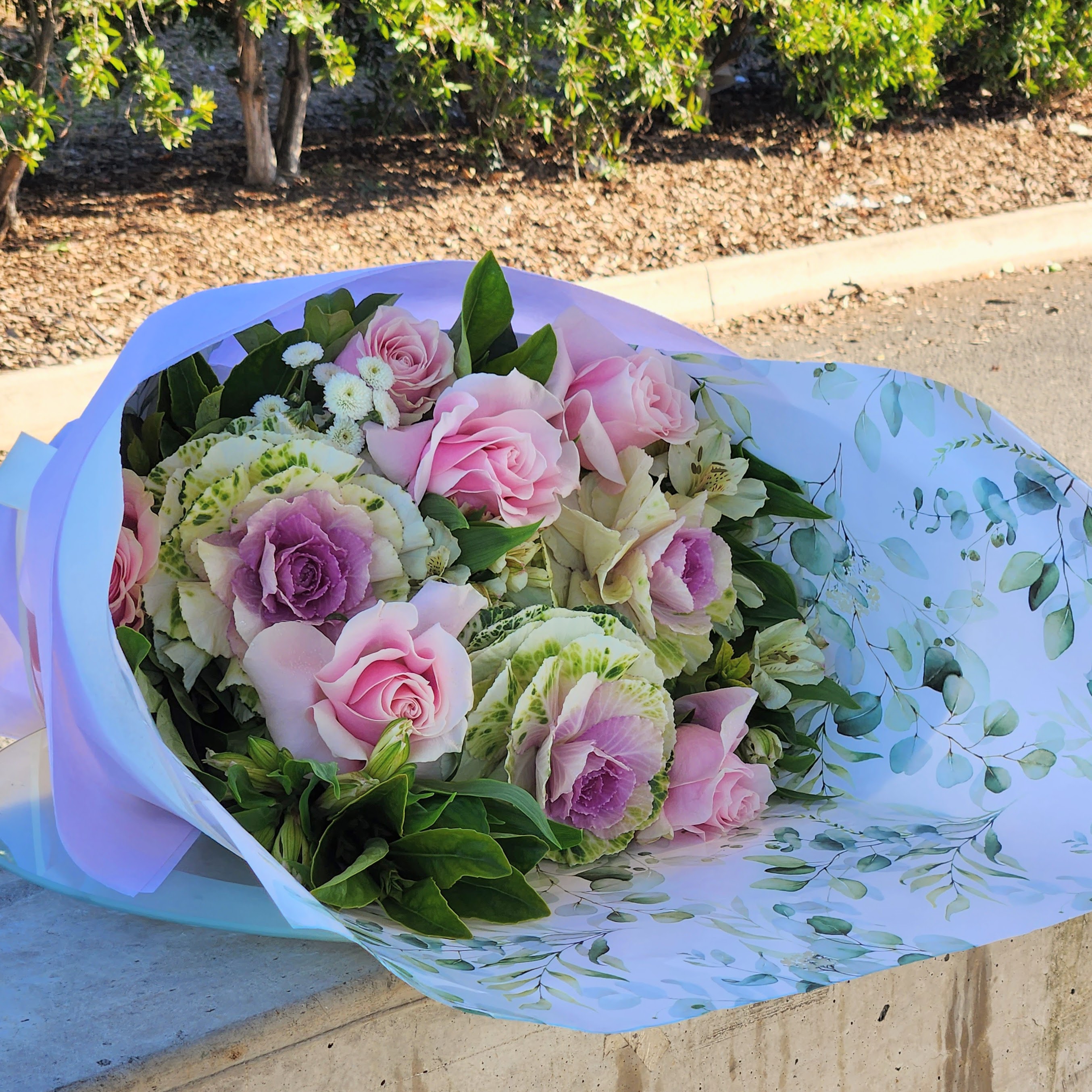 Kale, Roses & Ivy Berry Bouquet | Flowers With Passion